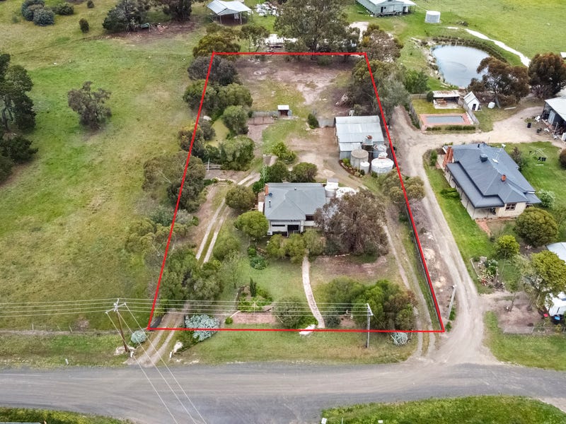 27 Bywater Street, Knowsley, Vic 3523 - Property Details