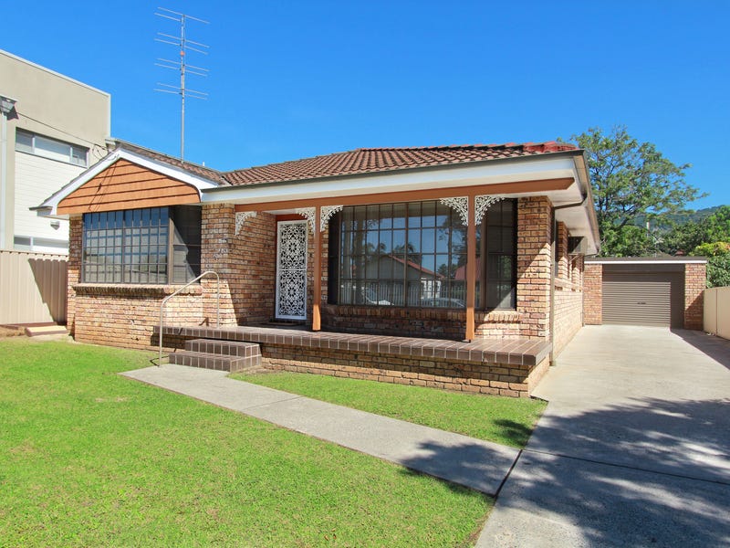 12 Mccauley Street, Thirroul, NSW 2515 - realestate.com.au