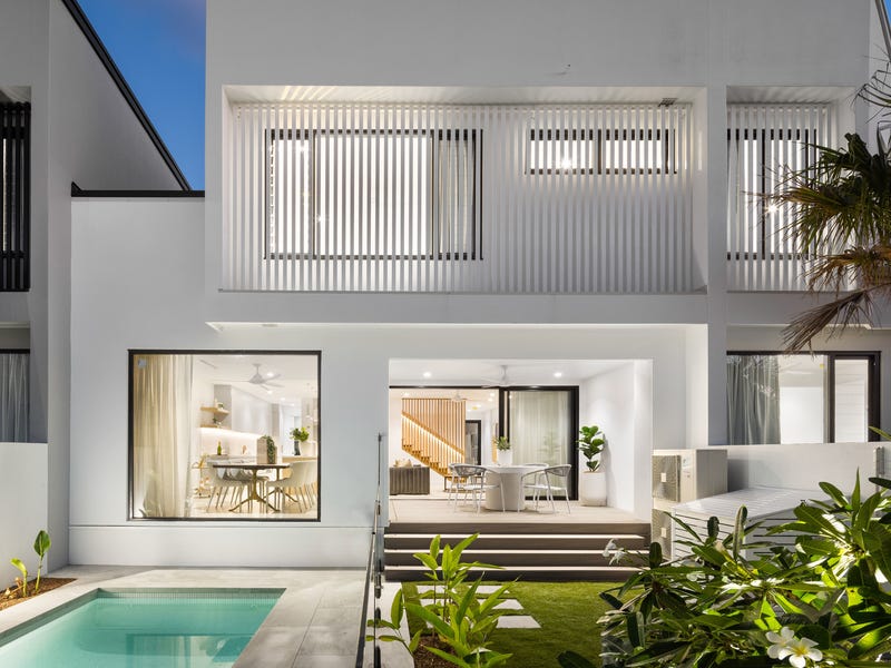 Real Estate & Property for Sale in Mermaid Waters, QLD 4218 - realestate.com.au