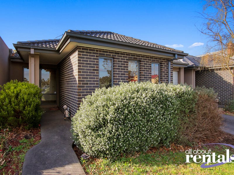 2/15 Beaconsfield Avenue, Beaconsfield, VIC 3807 - realestate.com.au