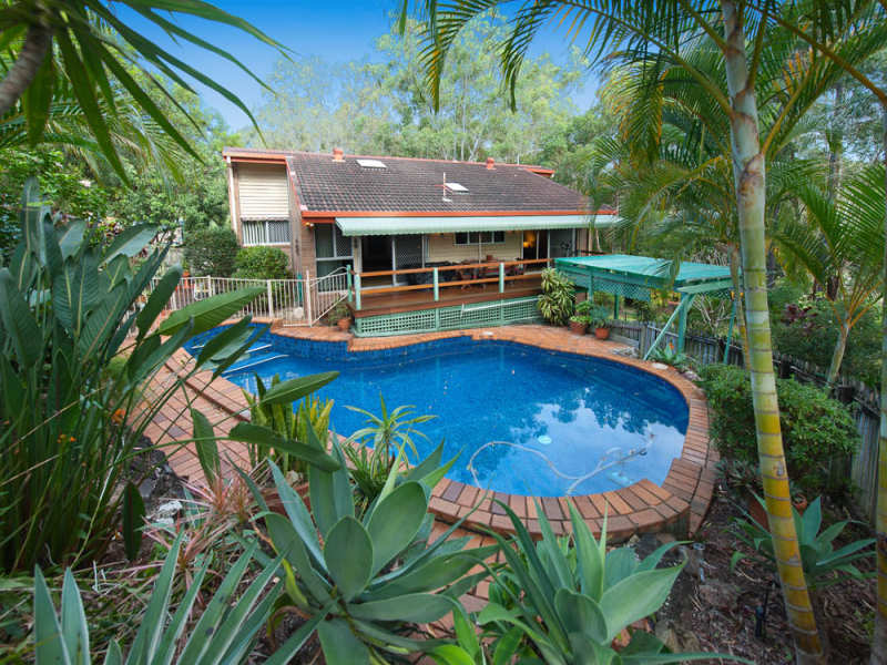 1 Inala Ave, Tugun, Qld 4224 - Property Details