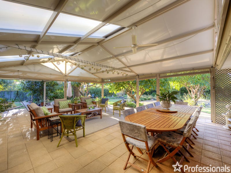 33 Jacobina Way, Forrestfield, WA 6058 - Property Details