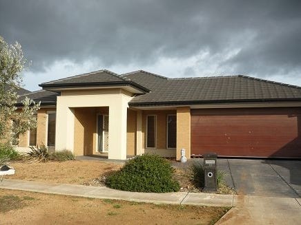 10 Tarango Drive, Point Cook, VIC 3030 - realestate.com.au