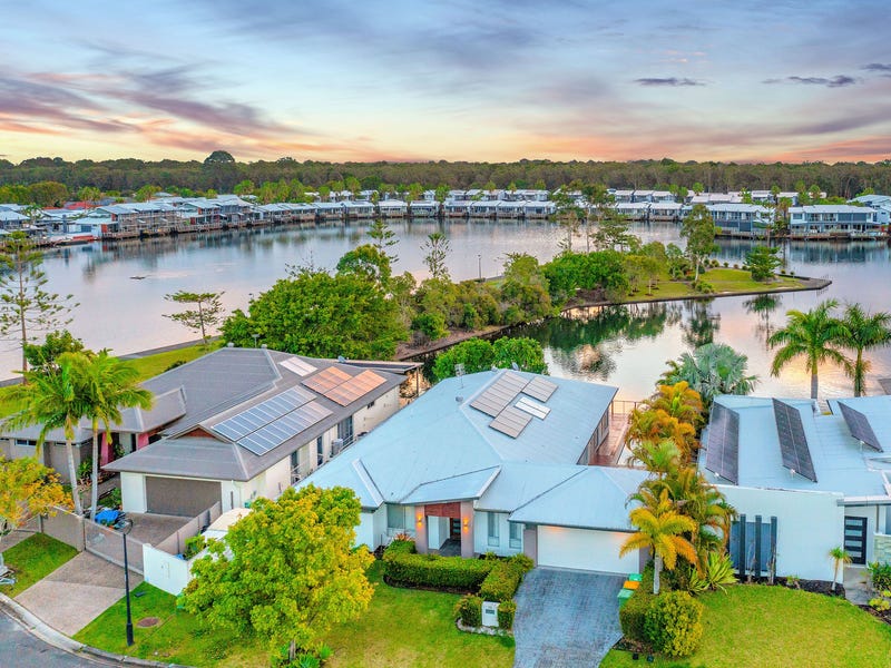 19 Manacor Place, Coombabah, QLD 4216 - realestate.com.au