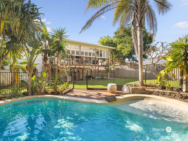 19 Robina Street, Margate, Qld 4019 - Property Details