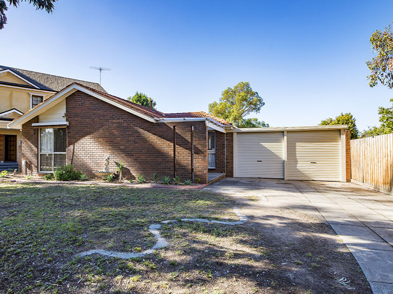 127 Mill Park Drive, Mill Park, VIC 3082 - realestate.com.au