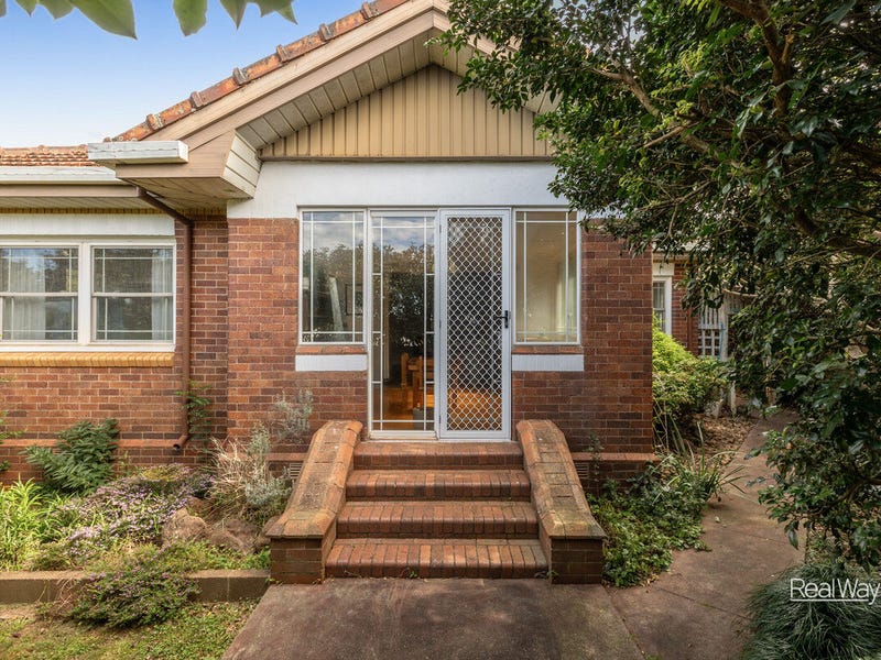 227A West Street, Harristown, Qld 4350 - Property Details