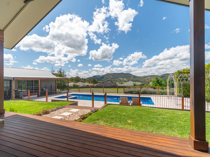 39 Falcon Drive, Calala, NSW 2340 - Property Details