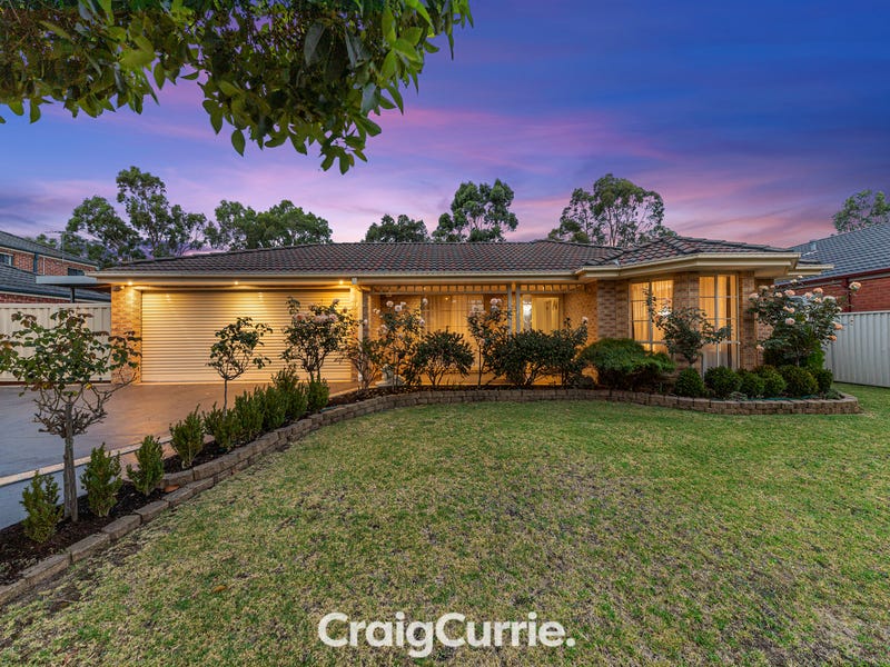 37 Spring Circuit, Pakenham, VIC 3810 - realestate.com.au