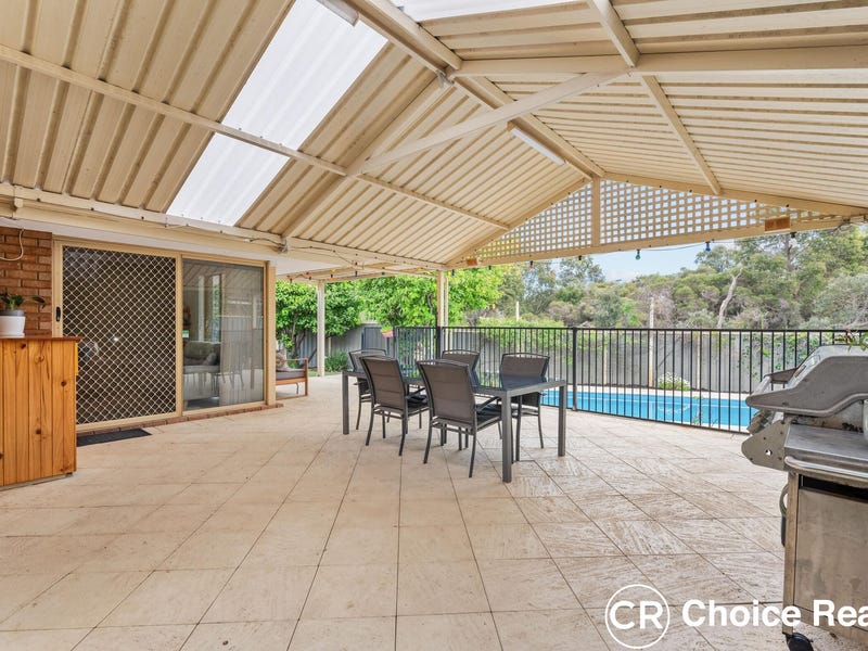 10 Classon Gardens, Leeming, WA 6149 - Property Details