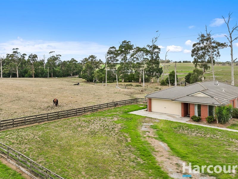 30 Jacksons Track, Labertouche, Vic 3816 - Property Details