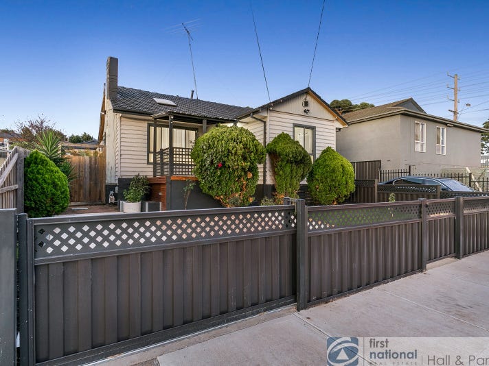 1/4 Box Street, Doveton, Vic 3177 - Property Details