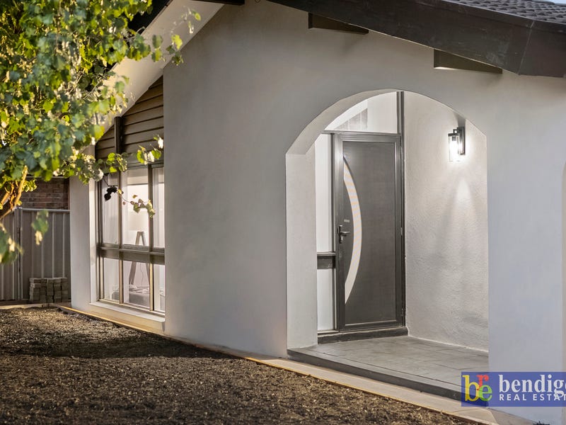 5 Strathdale Crescent, Strathdale, Vic 3550 - Property Details