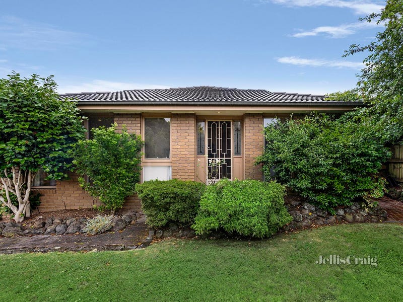 51 Landscape Drive, Mooroolbark, Vic 3138 - Property Details