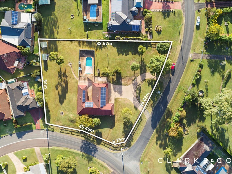2 Cypress Grove, Aberglasslyn, NSW 2320 - Property Details
