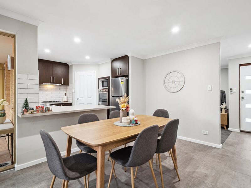 81 Manning Street, Scarborough, WA 6019 - Property Details