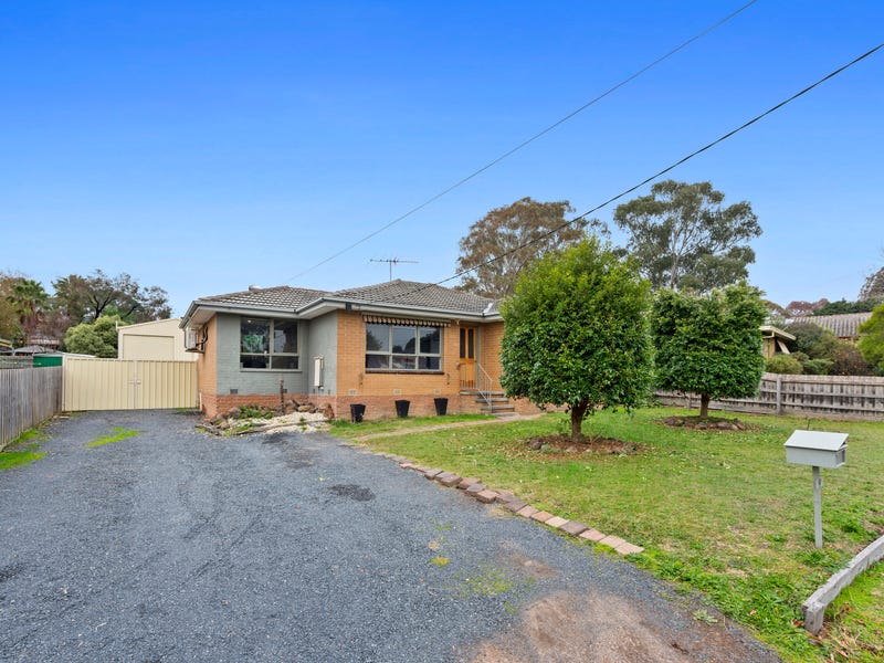 9 McFadzean Street, Coldstream, Vic 3770 - Property Details