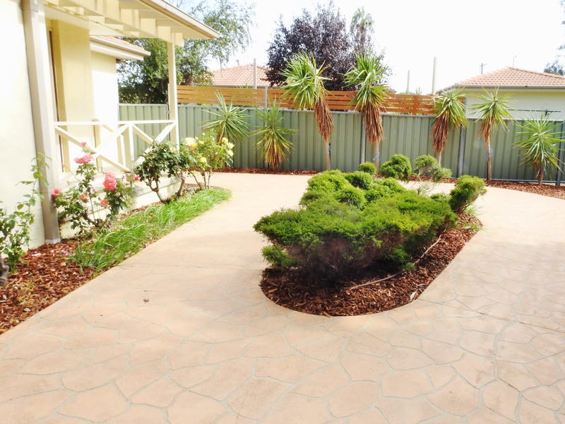 4 Murringo Street, Young, NSW 2594 - realestate.com.au