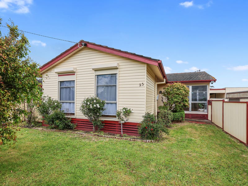 23 Tobruk Street, Cobden, Vic 3266 - Property Details
