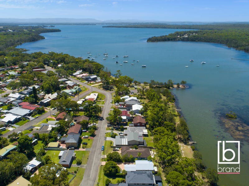 70 Lloyd Avenue, Chain Valley Bay, NSW 2259