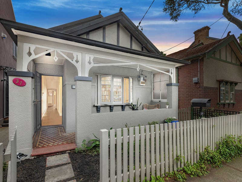 31 Augustus Street, Enmore, NSW 2042 - Property Details