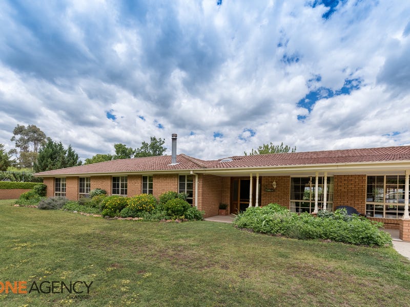 6 Ammerdown Cres, Orange, NSW 2800 - realestate.com.au