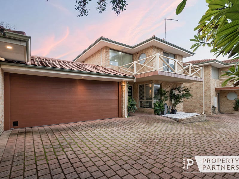 3/54 Drabble Road, Scarborough, WA 6019 - Property Details