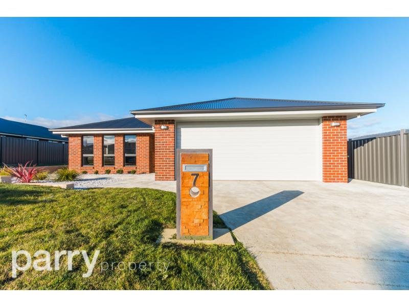 7 Minerva Drive, Perth, Tas 7300 - Property Details