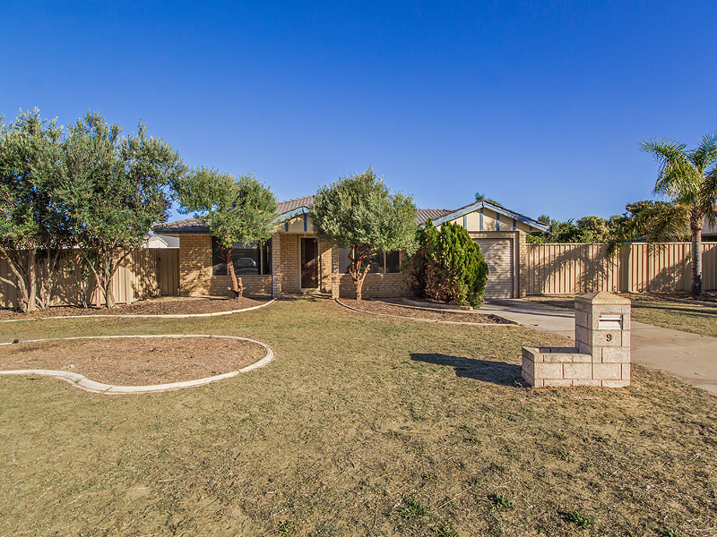 9 Canberra Close, Port Kennedy, WA 6172 - realestate.com.au