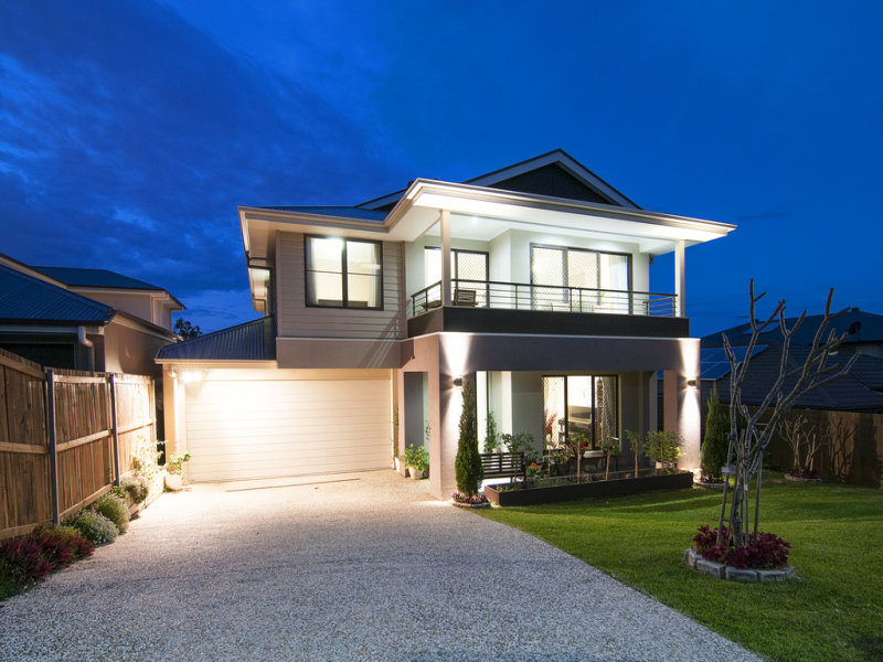 27 Taylor Place, MacKenzie, Qld 4156 - Property Details