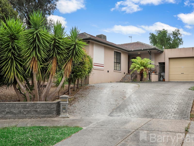 11 Alvie Court, Westmeadows, VIC 3049 - realestate.com.au
