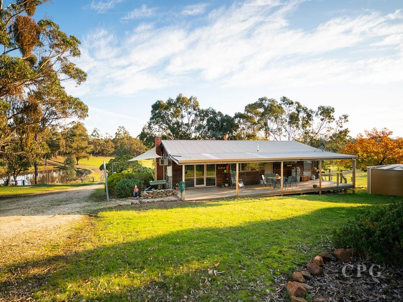 225 Limestone Road, Yandoit, Vic 3461 - Property Details
