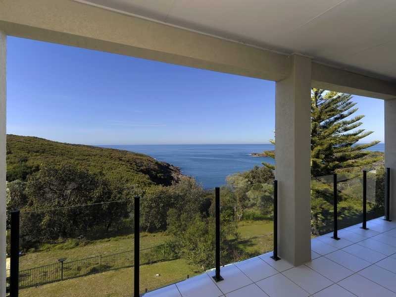 8 Tomaree Cres, Boat Harbour, NSW 2316 - realestate.com.au