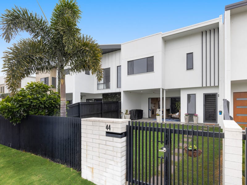 44 Parkway Terrace, Palmview, Qld 4553 - Property Details