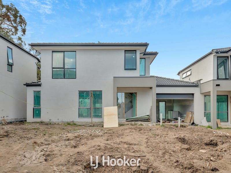 4/19-21 Masters Street, Dandenong, Vic 3175 - Property Details