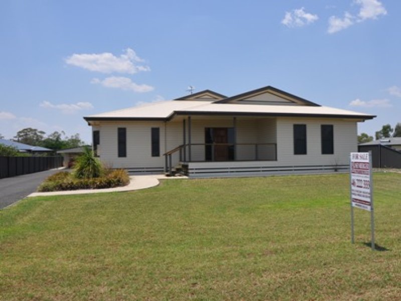 4 Fairway Drive, Roma, Qld 4455 - Property Details