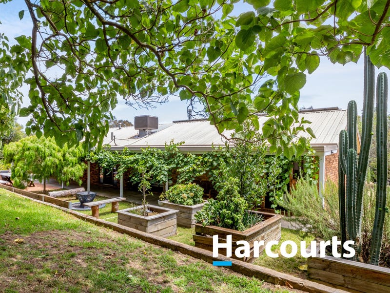 28 Trezise Street, Eldorado, VIC 3746 - realestate.com.au