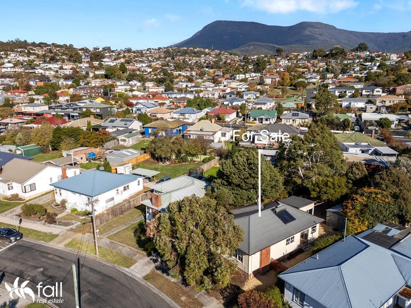 32 Tregear Street, Moonah, Tas 7009 - Property Details