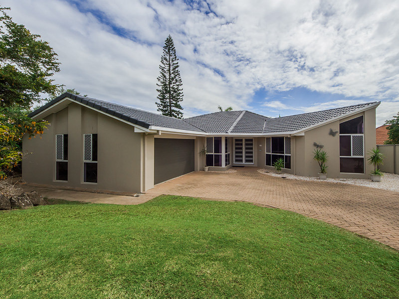 5 Essendon Place, Robina, Qld 4226 - Property Details