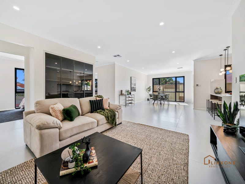 35 Lambertia Way, Ferndale, WA 6148 - Property Details