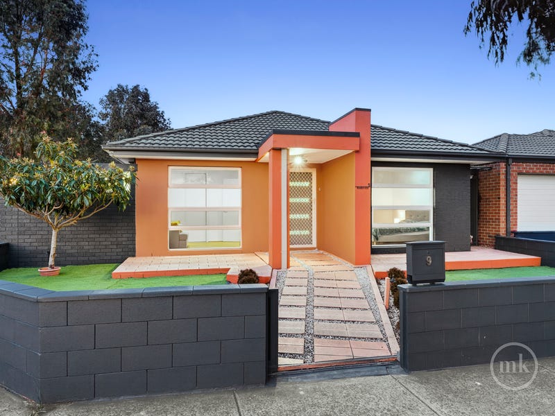 9 Meander Road, Doreen, Vic 3754 - Property Details