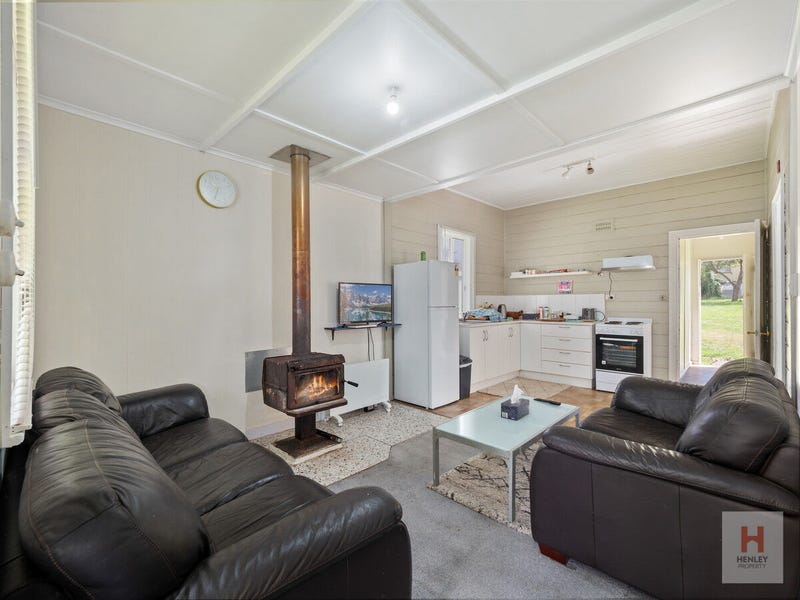 9 Druitt Street, Adaminaby, NSW 2629 - Property Details