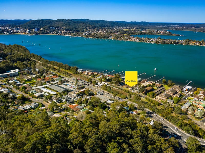 23 Kurrawa Avenue, Point Clare, NSW 2250