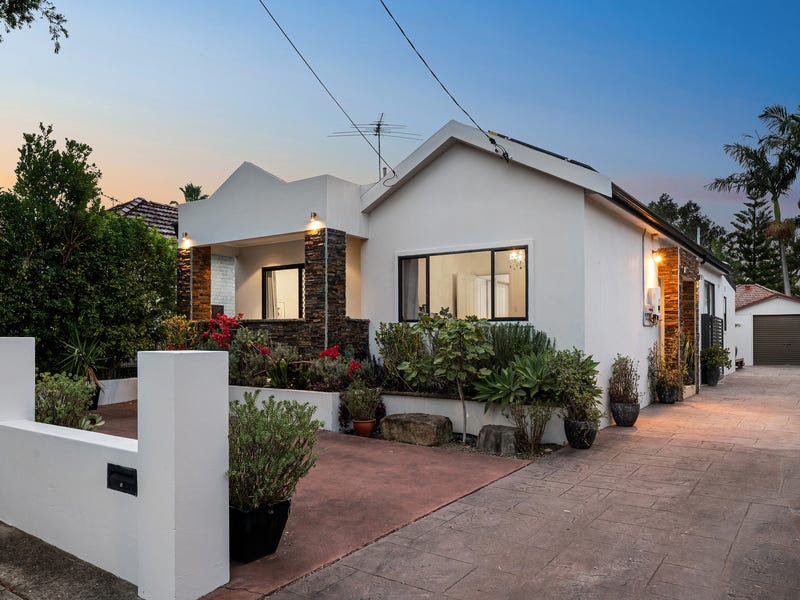 13 Bonalbo Street, Kingsgrove, NSW 2208 - Property Details