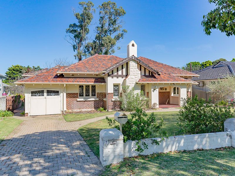 7 Wavell Road, Dalkeith, WA 6009 - realestate.com.au