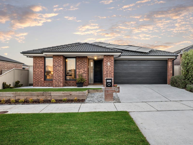 5 Bect Street, Sebastopol, Vic 3356 - Property Details