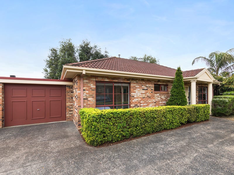 2/12 Hope Court, Kew, Vic 3101 - Property Details