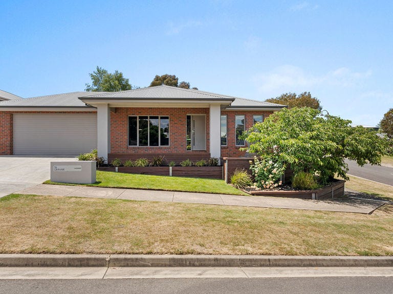 16 Graham Street, Buninyong, Vic 3357 - Property Details