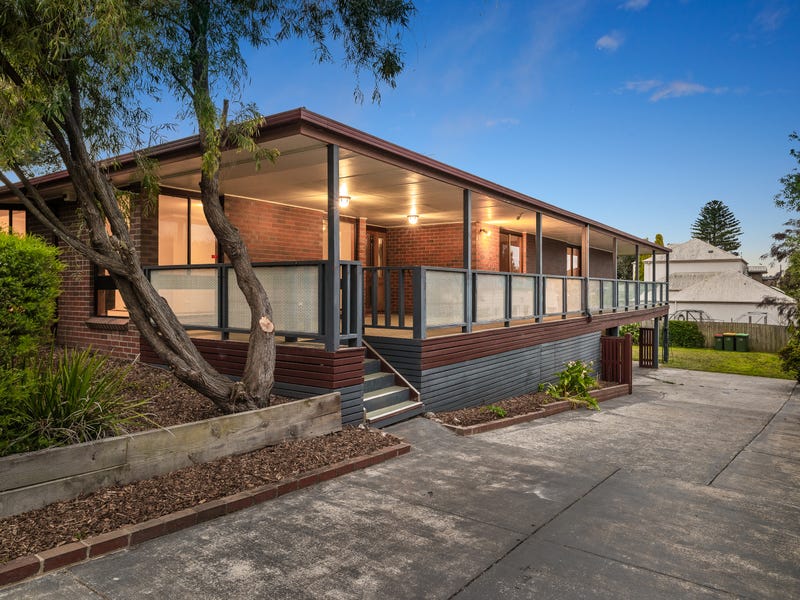 16 Gordon Street, Cowes, Vic 3922 - Property Details