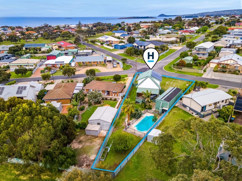 6 Manly Grove, Hayborough, SA 5211 - Property Details